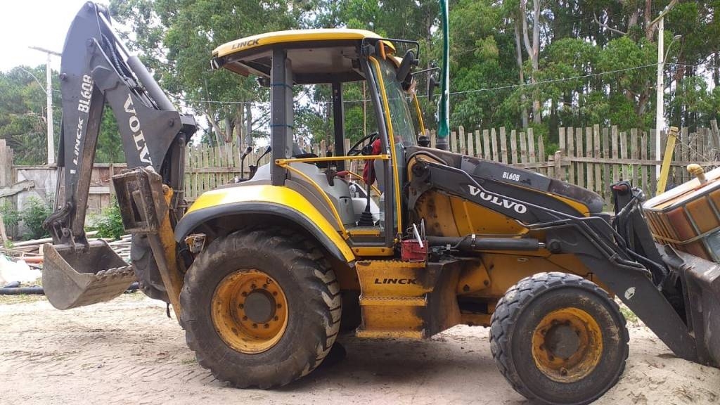 Backhoe Loaders - Construction equipment - Volvo CE Americas Used Equipment