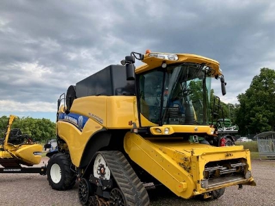New Holland CX 8080 Elevation - Skördetröskor - Lantbruk - Begagnade maskiner