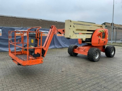 JLG 450AJ - Articulated boom lifts - Construction Equipment - Boels