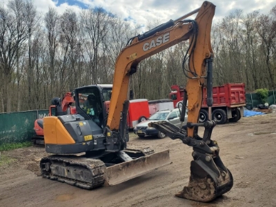Case CX 80 C