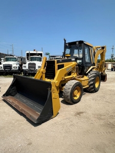 CAT 446 B