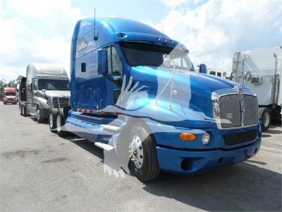 Kenworth T2000