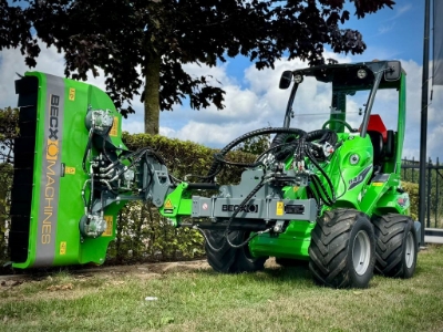 Avant 640i TDS met Becx WLA60 + HS131HR Heggensnoeier - Shovels ...