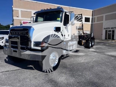 Mack GRANITE 64FR