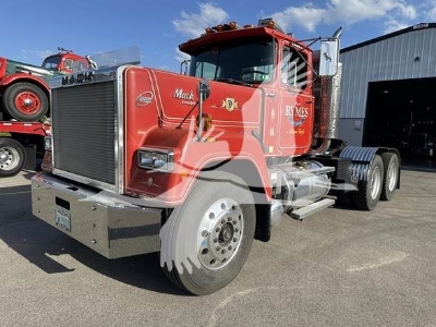 Mack SUPERLINER RW713