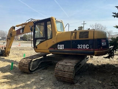 CAT 320 C L