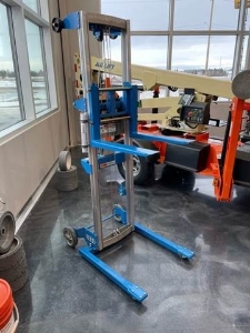 Genie GL-10 Material Lift