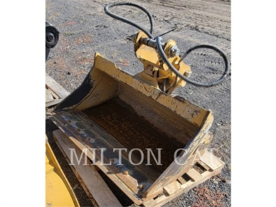 AMI AttachmentsT BHL 48 TILT BUCKET