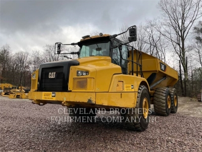 CAT 745 - Knik dumptrucks - Bouw - CATERPILLAR WORLDWIDE
