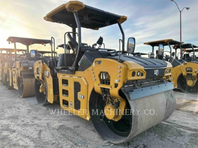 CAT CB10 - Cilindros Compactadores tandem - Equipamentos Construção ...