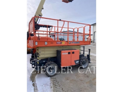 JLG RT3369