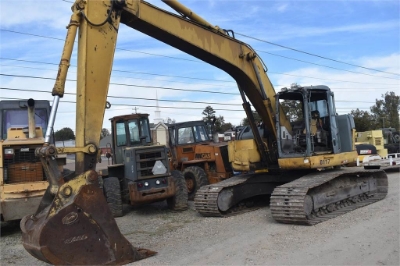 Komatsu PC228US LC-3