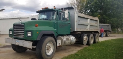 Mack RD 350