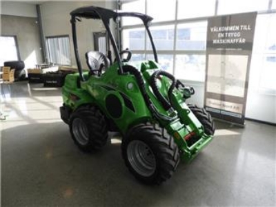 Avant 640 - Kompaktlastare - Entreprenad - Traktor Nord