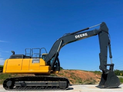 John Deere 250G