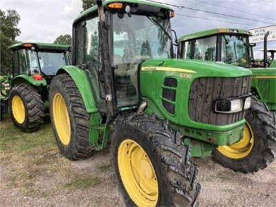 John Deere 6330