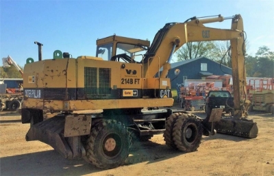 CAT 214B FT