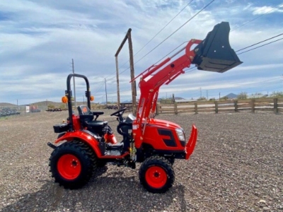Kioti CX2510HB Hystat Diesel 4x4 Tractor Loader