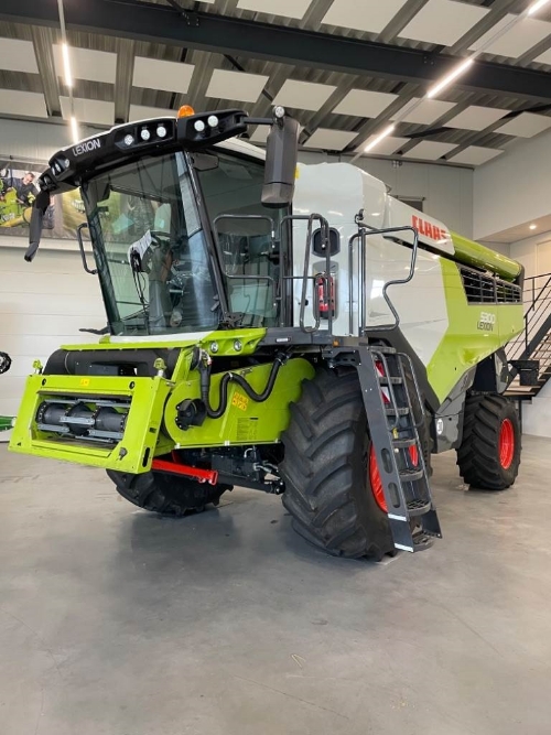 Combines - Farm equipment & agricultural machinery - Kamps de Wild