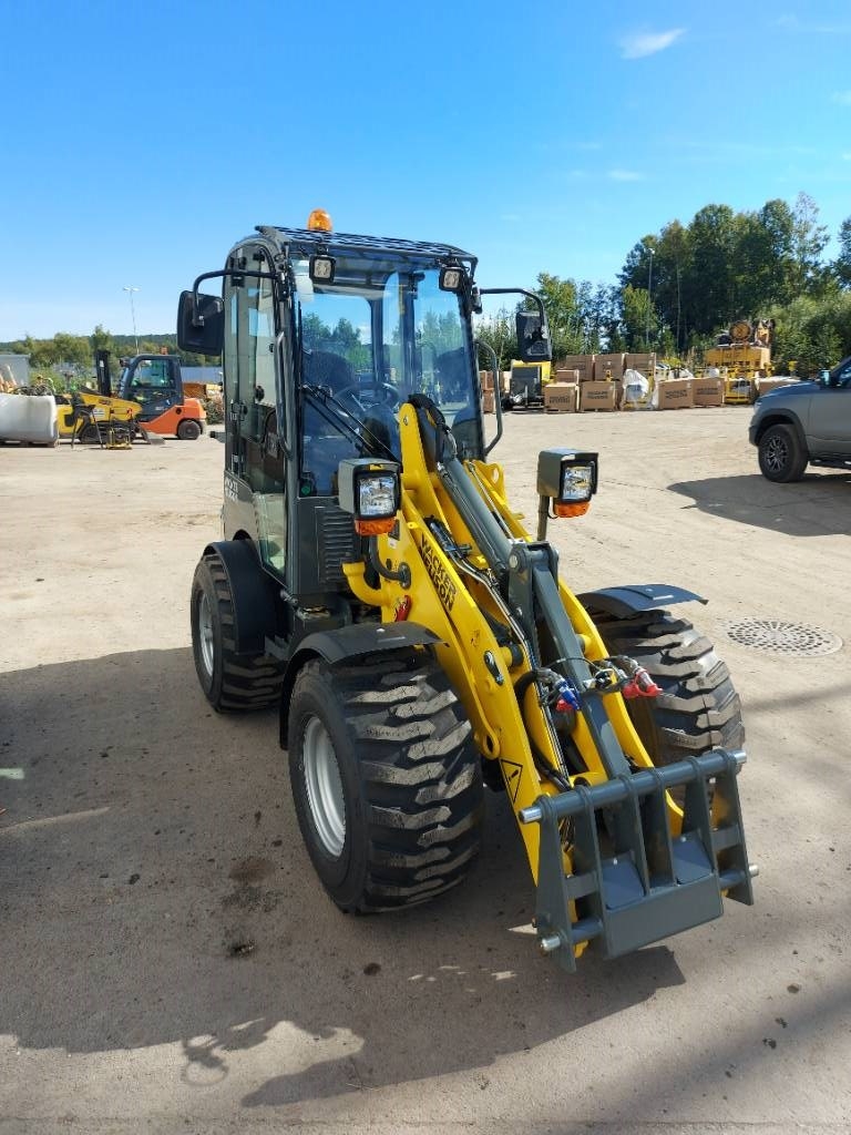 Wacker Neuson WL25 - Wheel Loaders - Construction Equipment - Agder ...