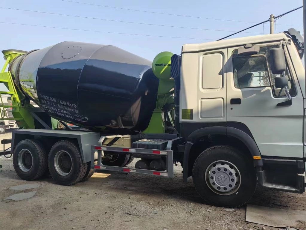 2023 HOWO 380 (1214064) | P&E