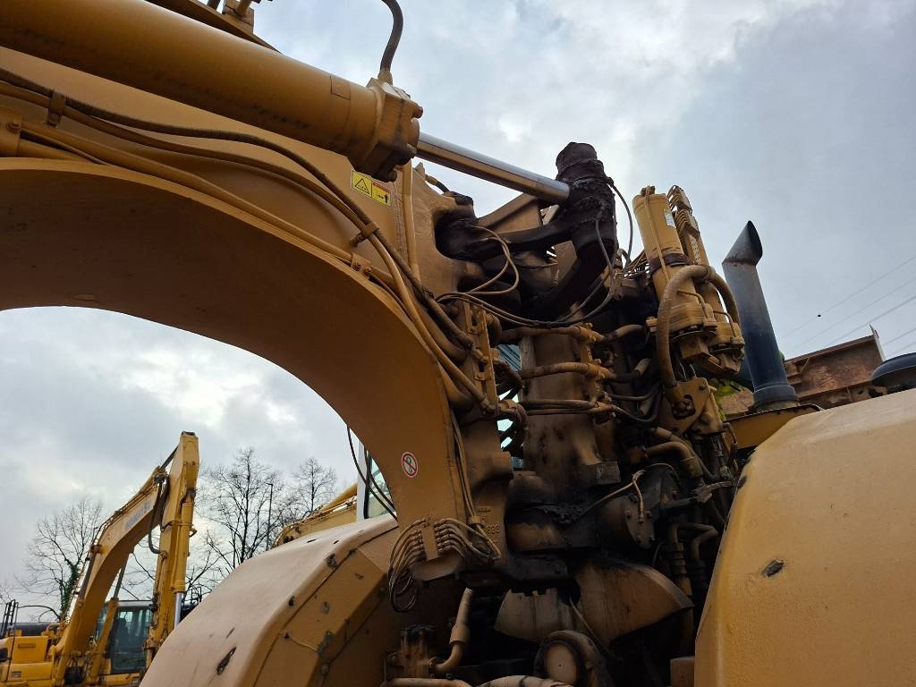 CAT 631E II (3 pieces available) - Scrapers - Construction - Aertssen ...