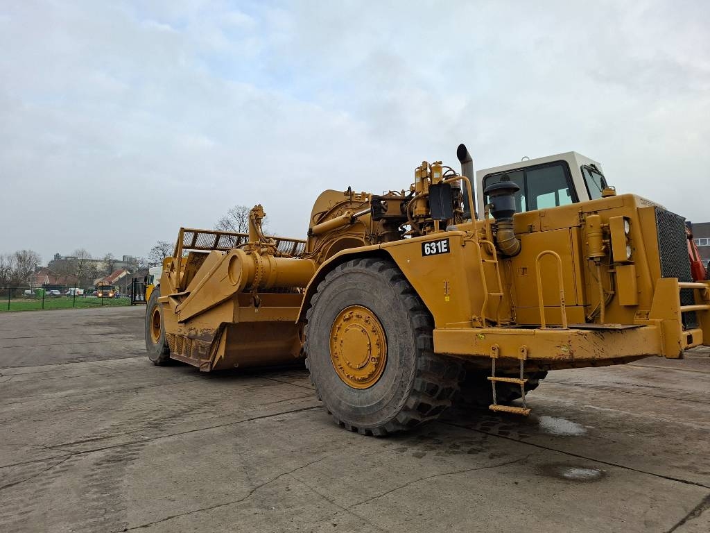 CAT 631E II (3 pieces available) - Scrapers - Construction - Aertssen ...