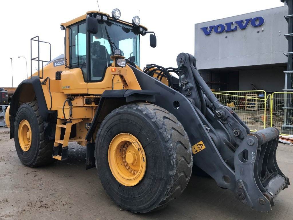 Volvo L180H - Wheel Loaders - Construction Equipment - Volvo CE EMEA ...