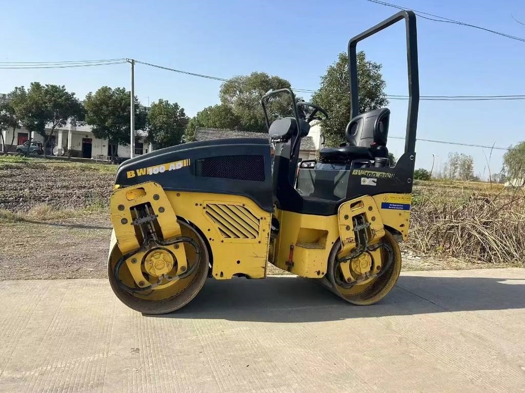 2017 BOMAG BW 100 AD (1044199) | P&E
