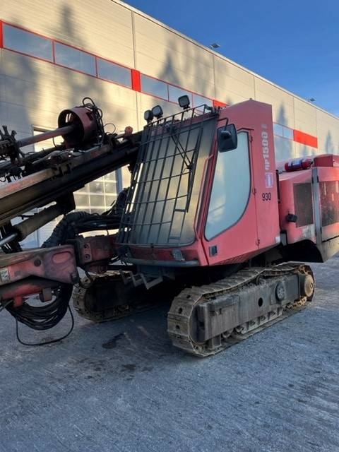 Sandvik DP 1500 - Surface drill rigs - Construction Equipment - Sandvik ...