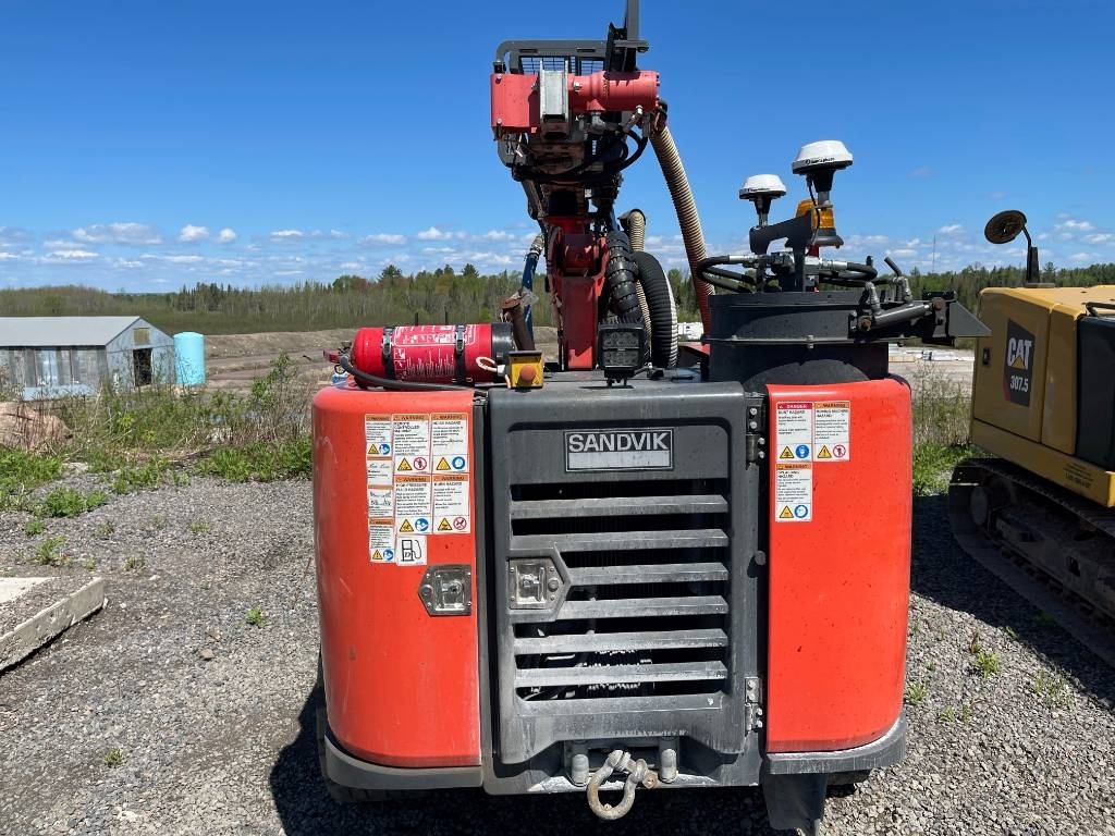 Tamrock COMMANDO 120R