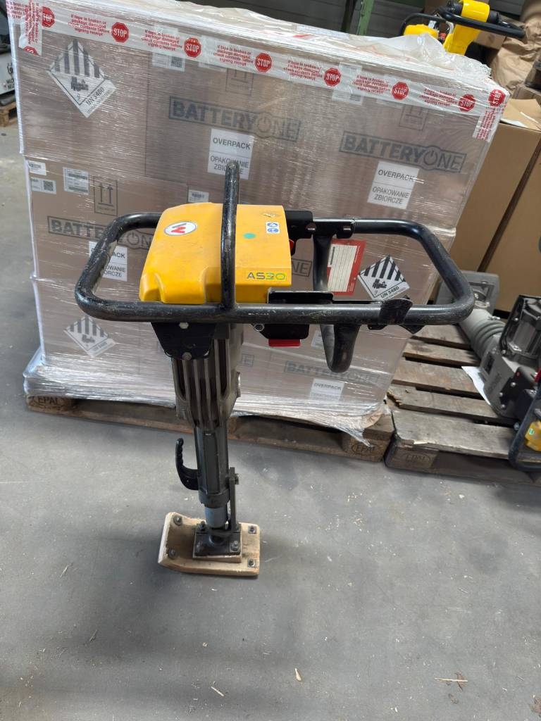 Wacker Neuson AS30e - Vibratory Rammers - Products - Wacker Neuson