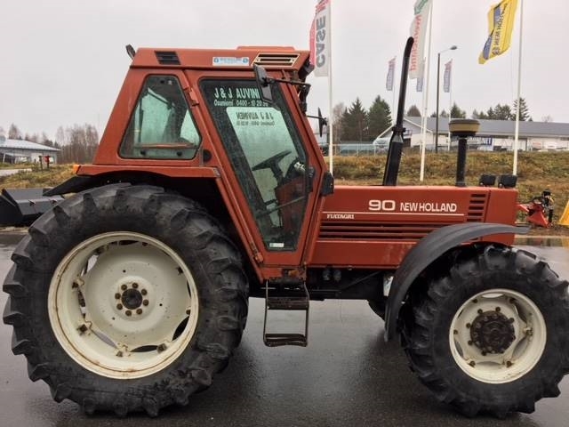 Fiat 100-90 DT - Traktorit - Maatalous - Agritek-vaihtokoneet