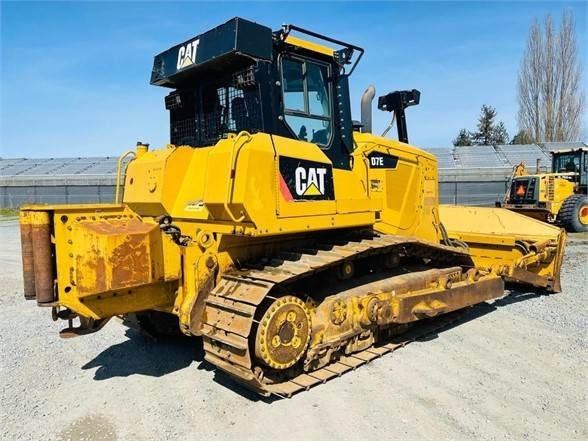 CAT D7E