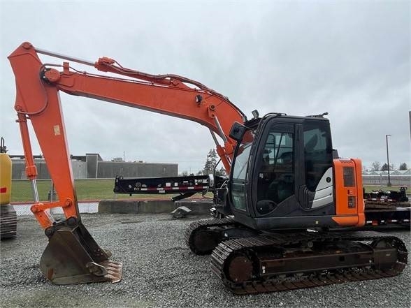 Hitachi ZX135US-6