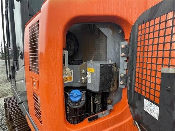 Hitachi ZX135US-6