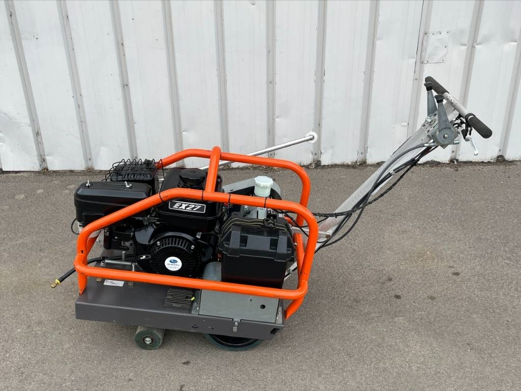 Husqvarna 2000 Soff cut Concrete Saw