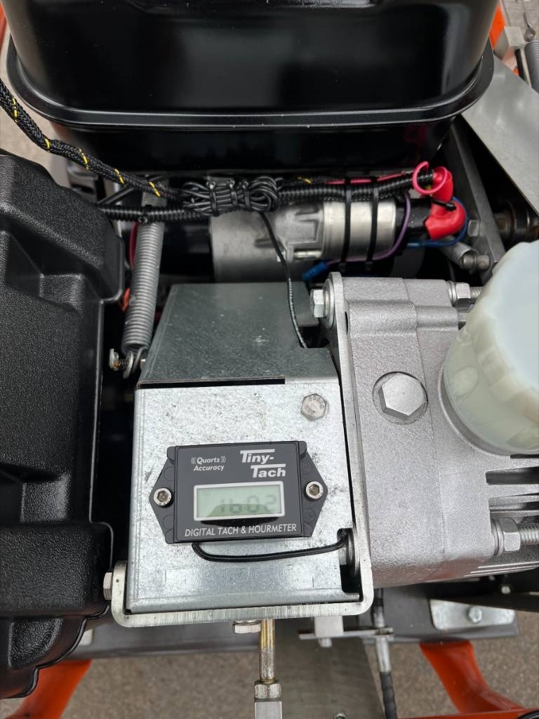 Husqvarna 2000 Soff cut Concrete Saw