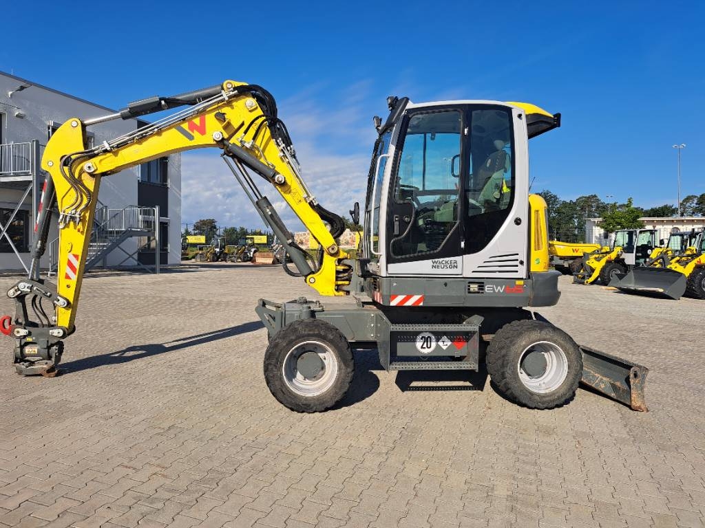 Wacker Neuson EW65 - Wheel excavators - Products - Wacker Neuson