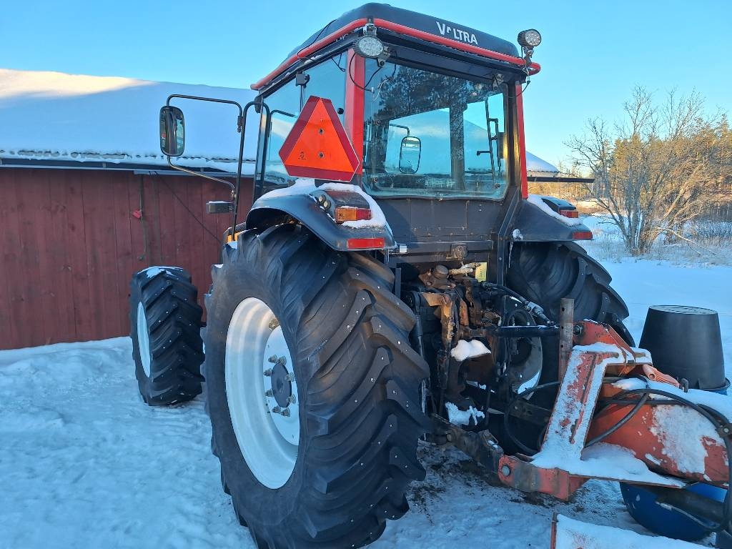 Valtra Valmet 900 - Traktorit - Maatalous - Agritek-vaihtokoneet