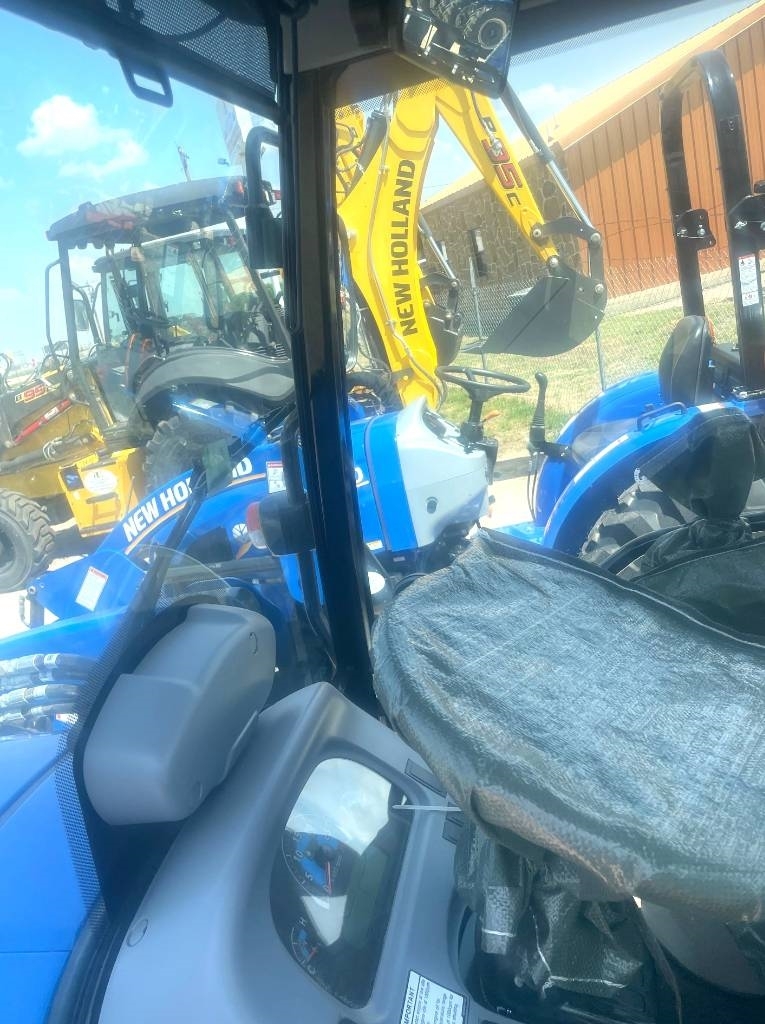 New Holland Boomer 55