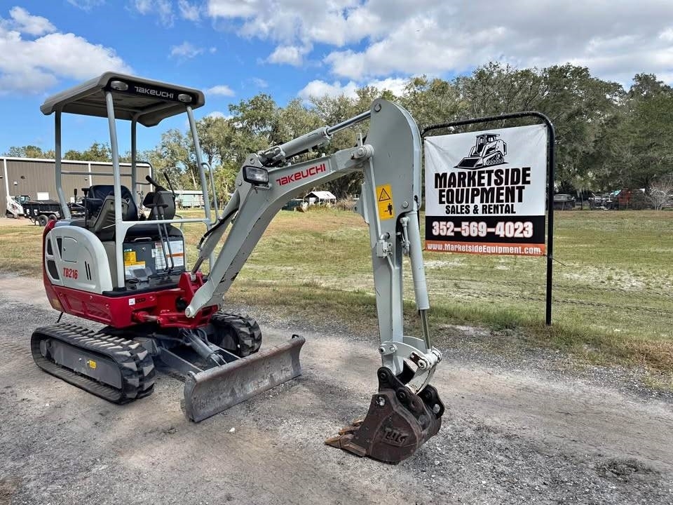 Takeuchi TB 216