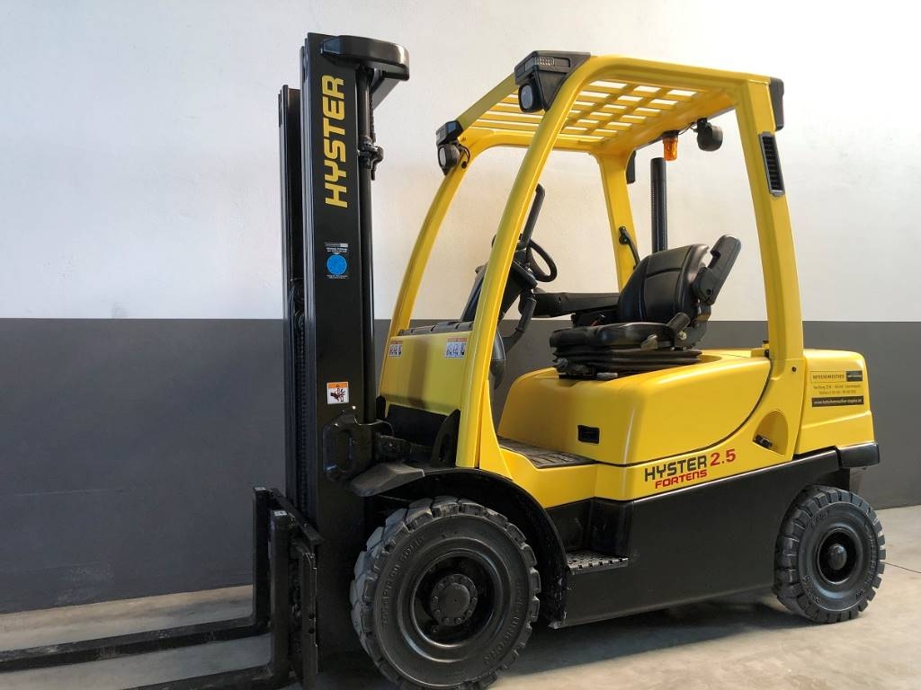 Hyster H2.5FT ADV - LPG counterbalance Forklifts - Material Handling ...
