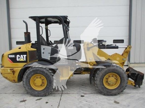 CAT 906H2