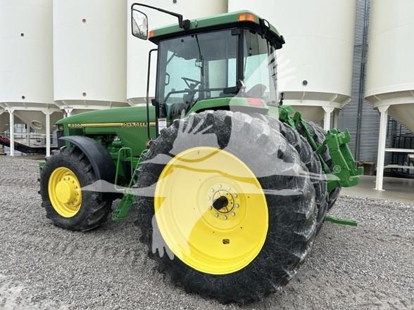 John Deere 8300