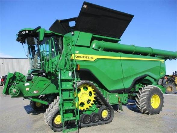 John Deere X9 1000