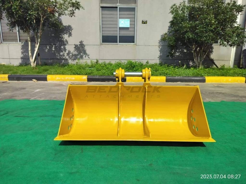 CAT 40” CLEANING BUCKET CAT 303 303.5