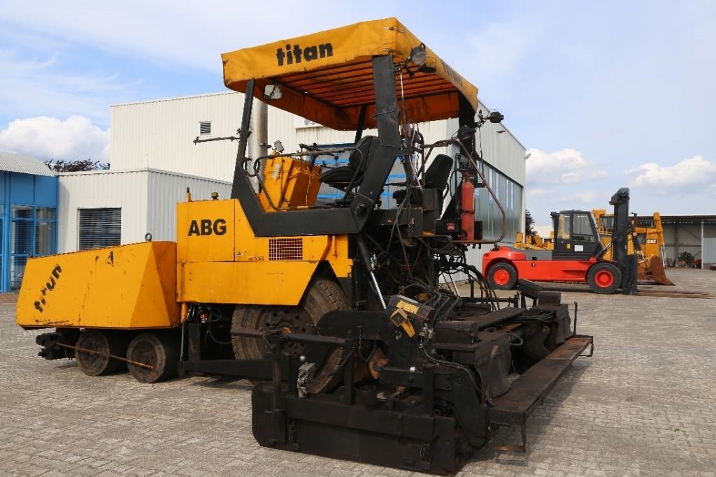 ABG Titan 455 - Asphalt pavers - Construction - BSS heavy machinery GmbH