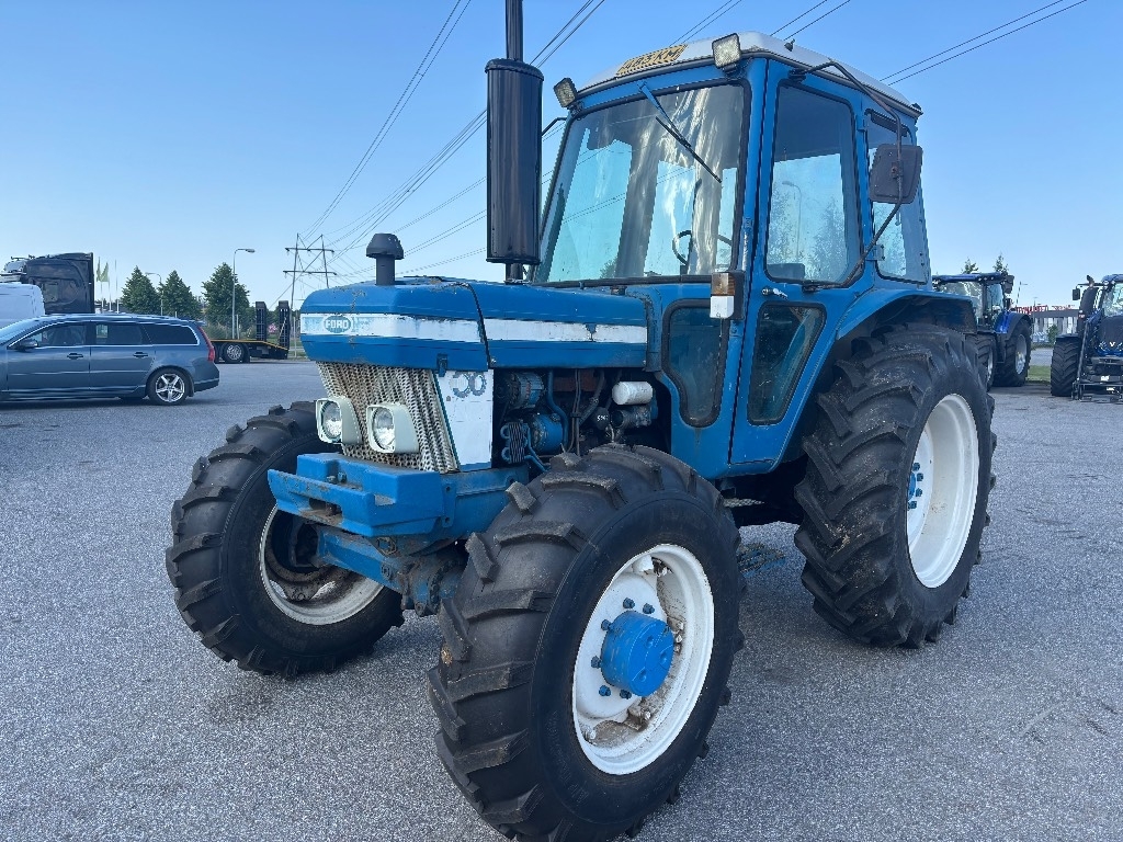 Ford 5610 - Traktorit - Maatalous - Agritek-vaihtokoneet