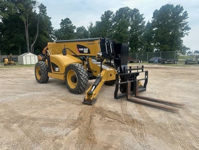 CAT TL1055D - Telescopic Handlers - Construction Equipment - Tierra ...